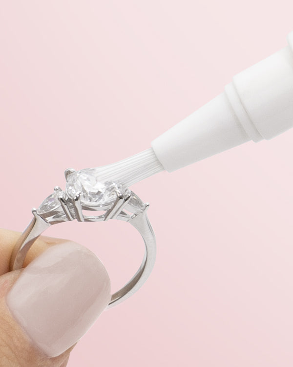 Jewelry Cleaning Stick | Perfect for Cleaning Under Stones – CLEAN+CARE®